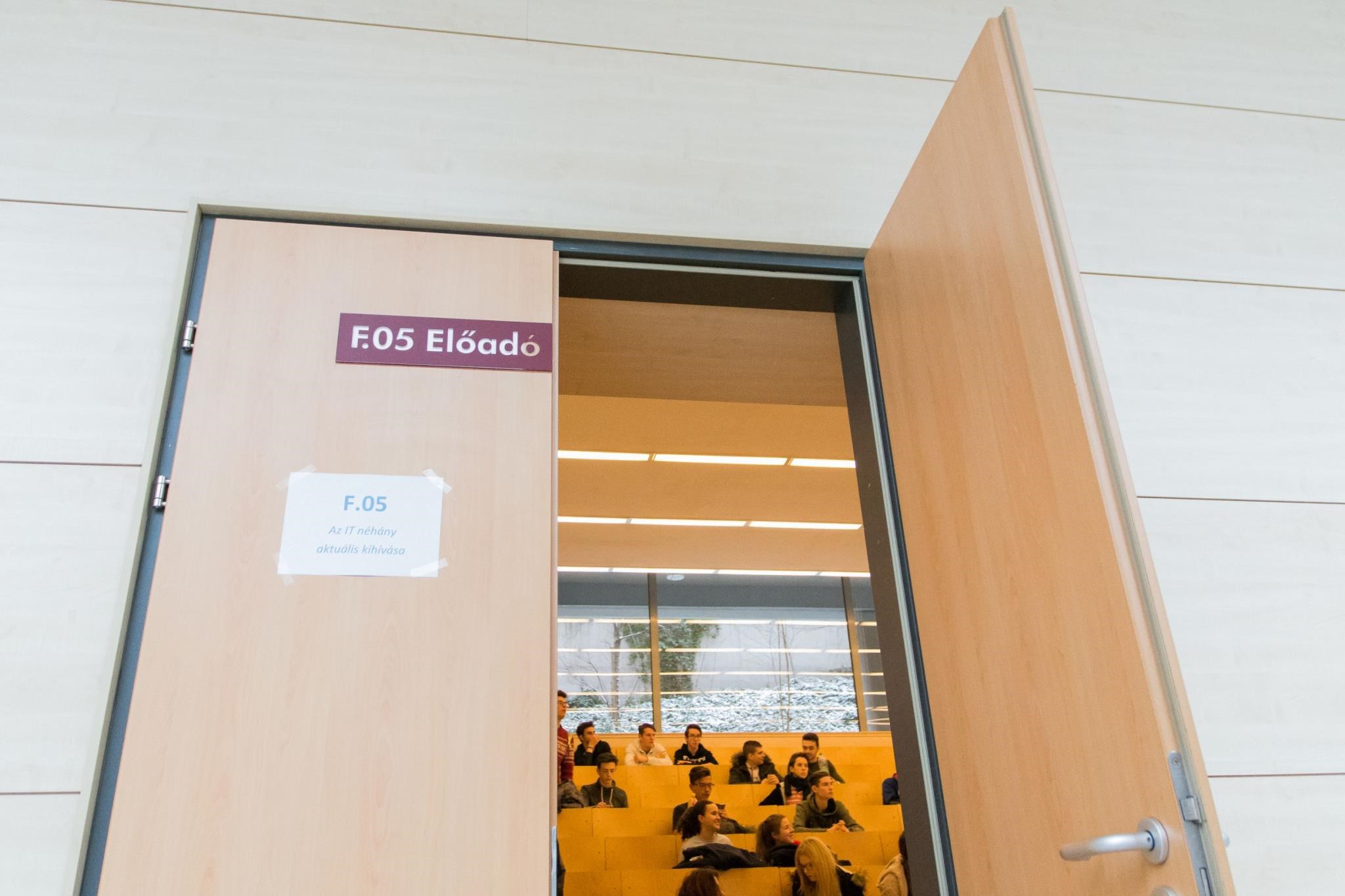 Érettségi-felvételi: Elstartolt a 2020-as felvételi: ilyen ... Érettségi-felvételi: Elstartolt a 2020-as felvételi: ilyen ...